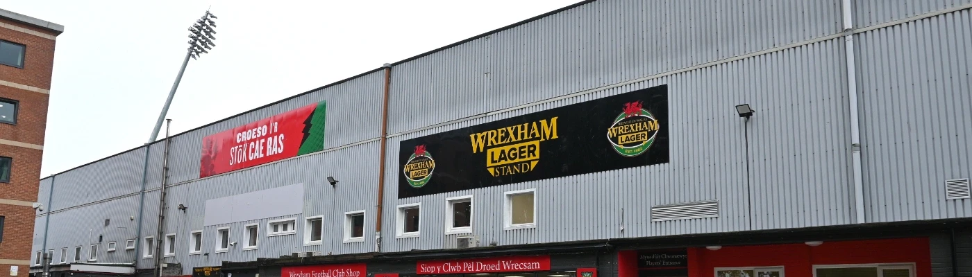 Voetbalreis naar Wrexham AFC | Het verhaal achter de serie